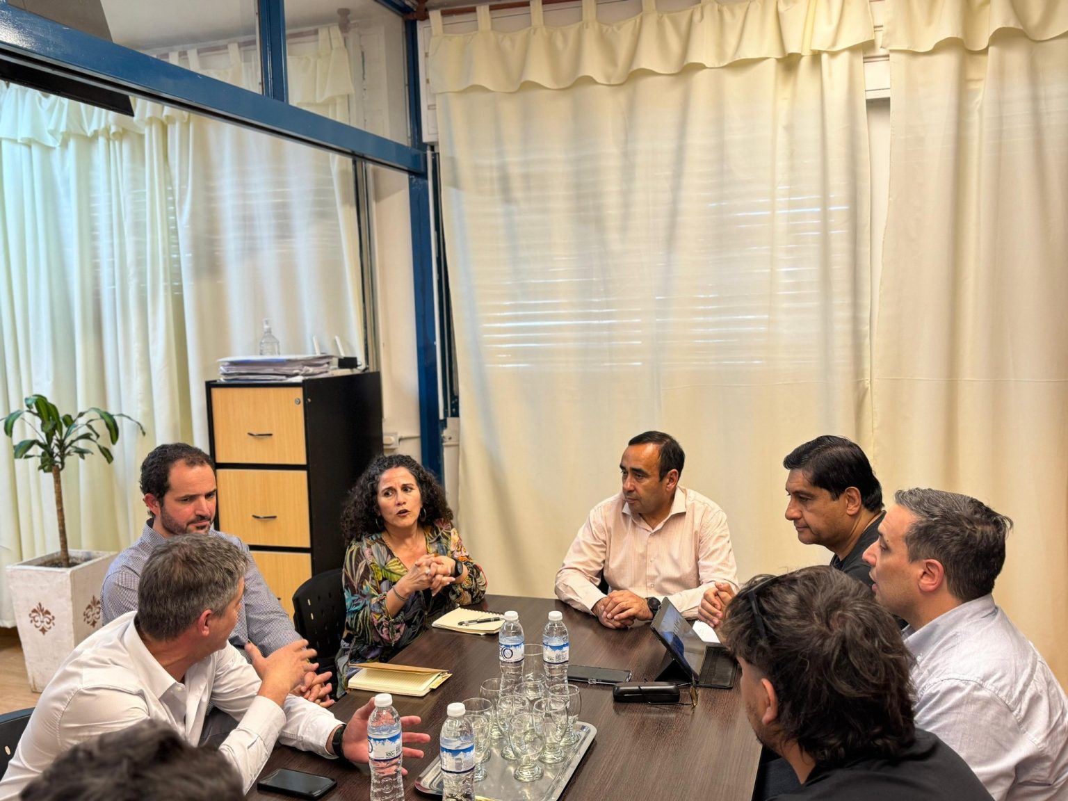 Entregan 3.750 anteojos en Santa Lucía – Diario Las Noticias